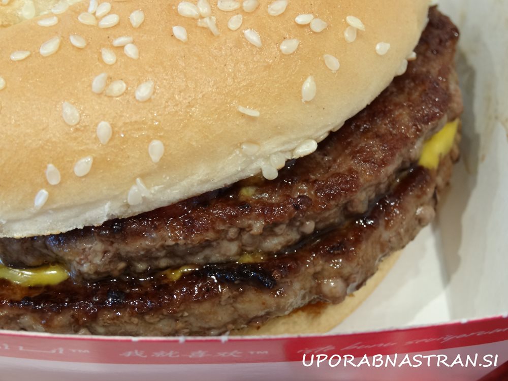 Dvojni Royal Cheese hamburger v McDonald's Slovenija – test/recenzija ...
