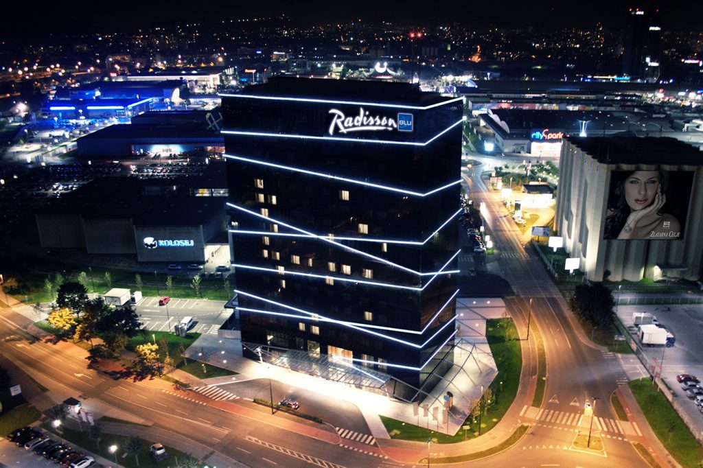 Radisson Blu Plaza Hotel bo konec leta 2015 zamenjal Plaza Hotel v BTC ...