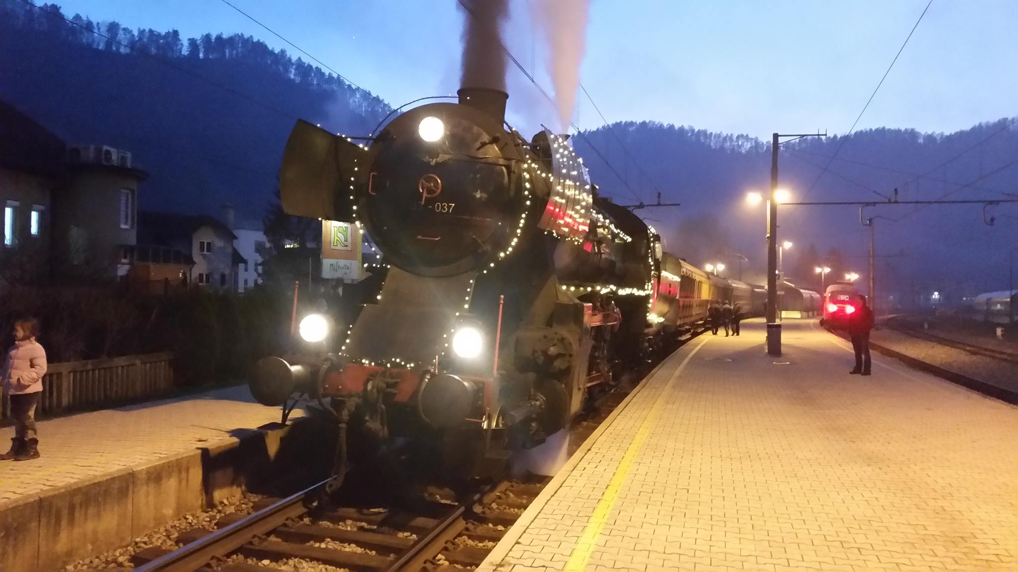 Božičkov vlak 2016 – vozni red Božičkovega muzejskega vlaka by ...