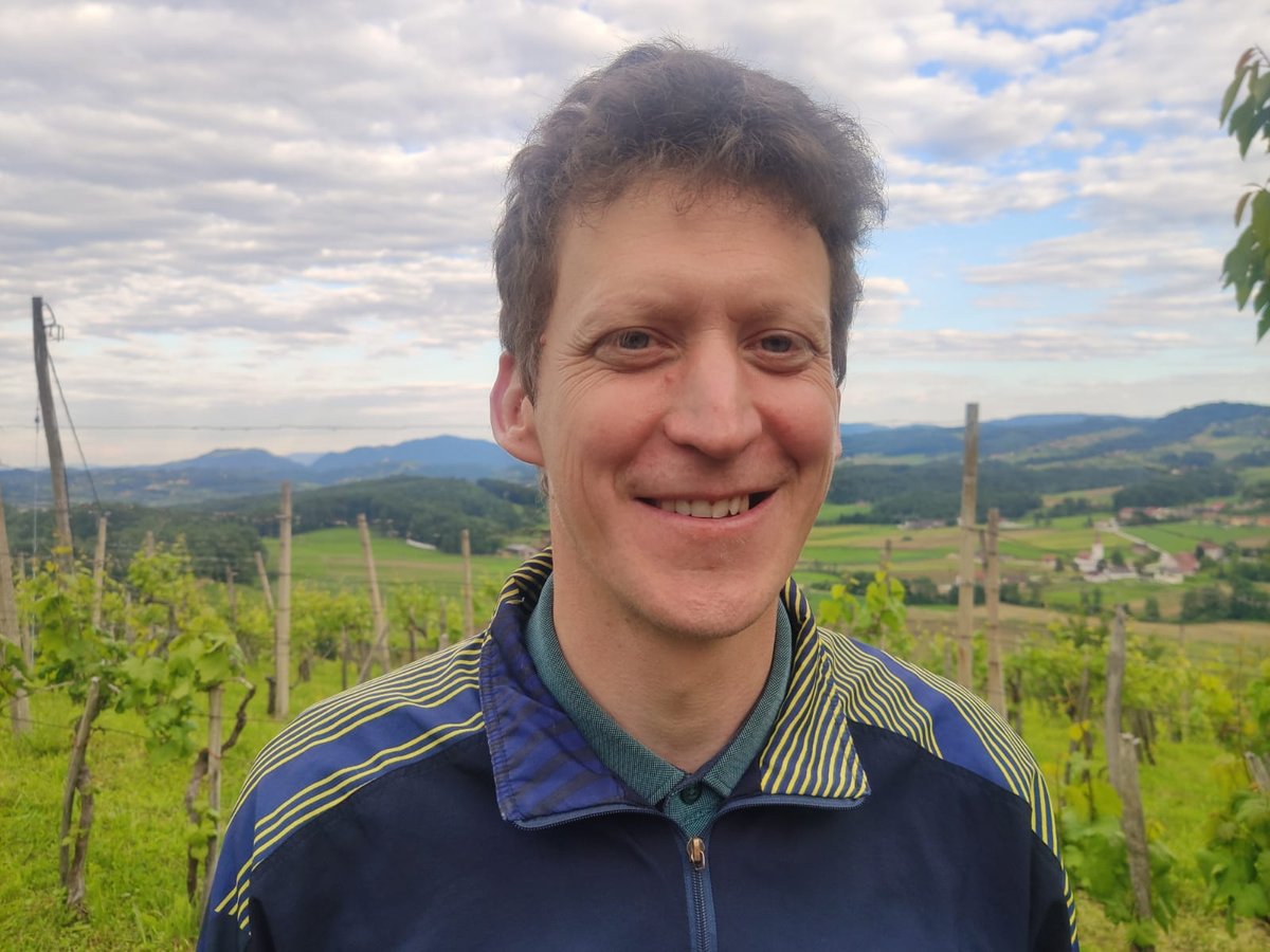 Ljubezen po domače 2022 tekmovalci / Nada Zajc, Mija Rovtar, Damjan ...