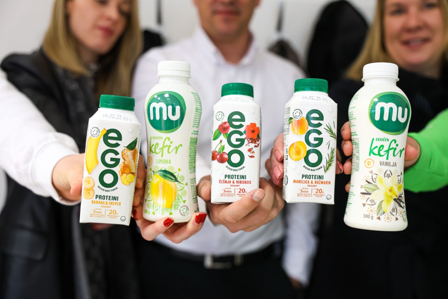 Najbolj inovativna živila leta 2023 / Polnozrnati kruh z lanom (Don Don ...