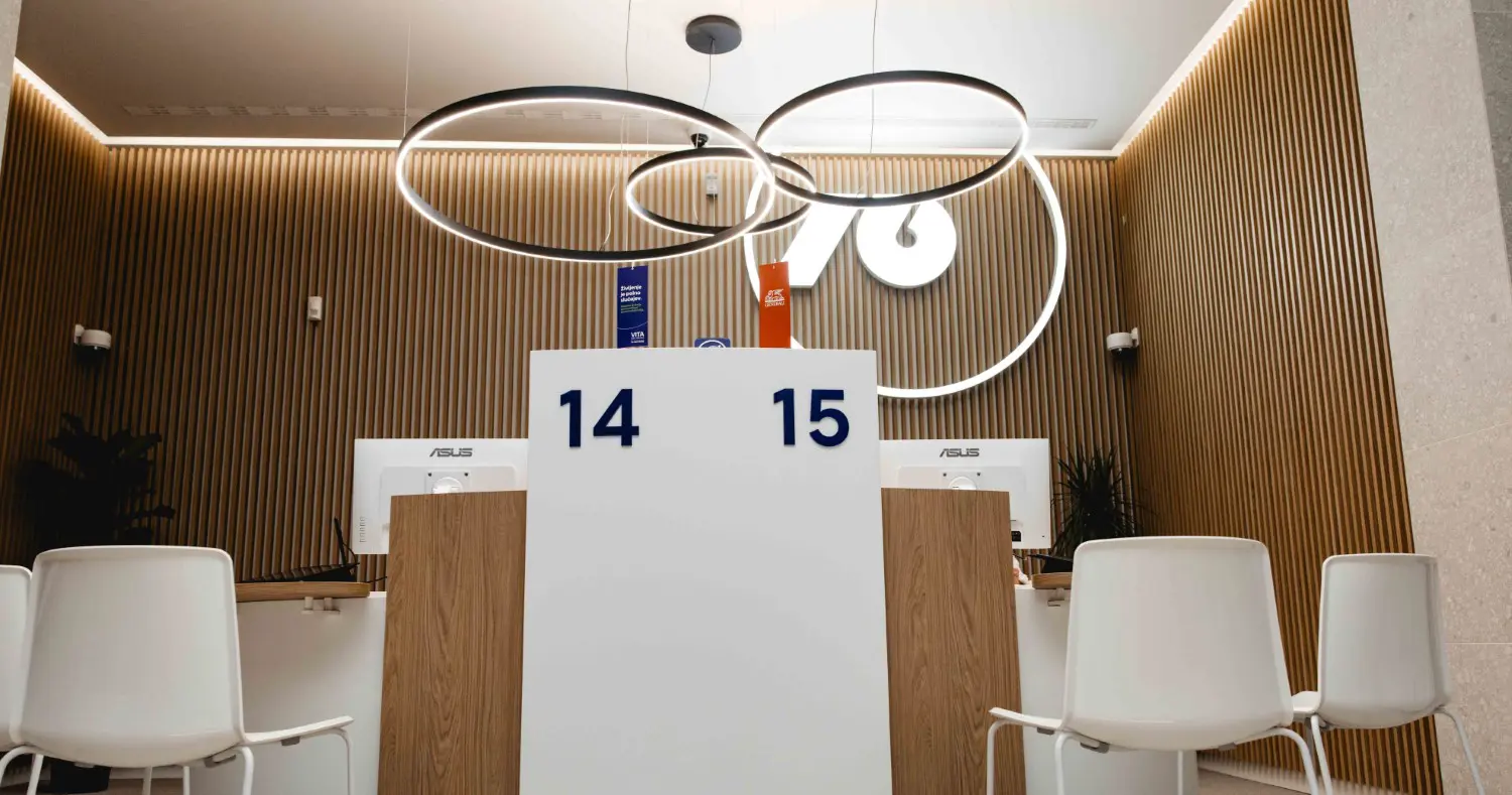 NLB je v Domžalah odprl njihovo najsodobnejšo bančno poslovalnico, ki ...